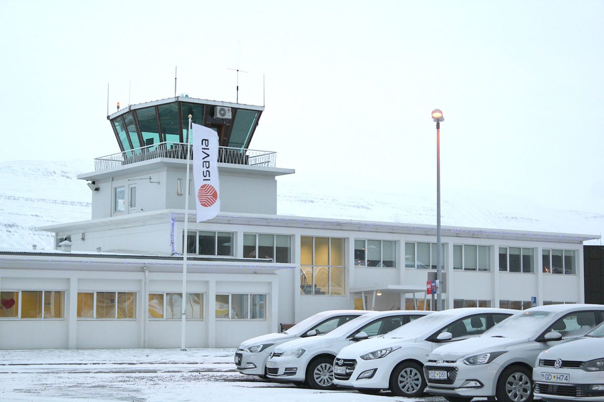 Flugum aflýst vegna veðurs | Kaffið.is